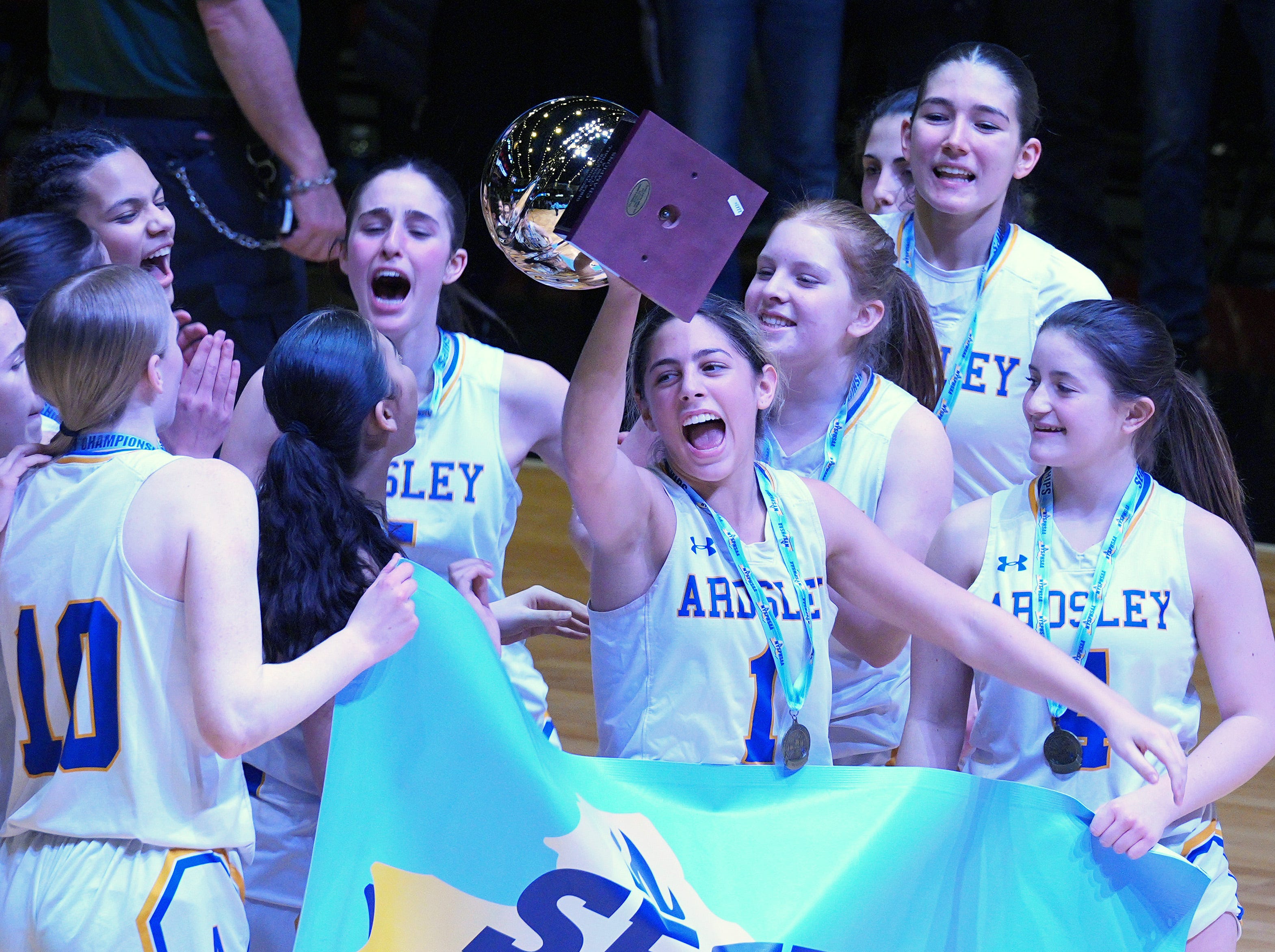 Girls basketball: Updates from County Center Sunday: YMA, Albertus ...