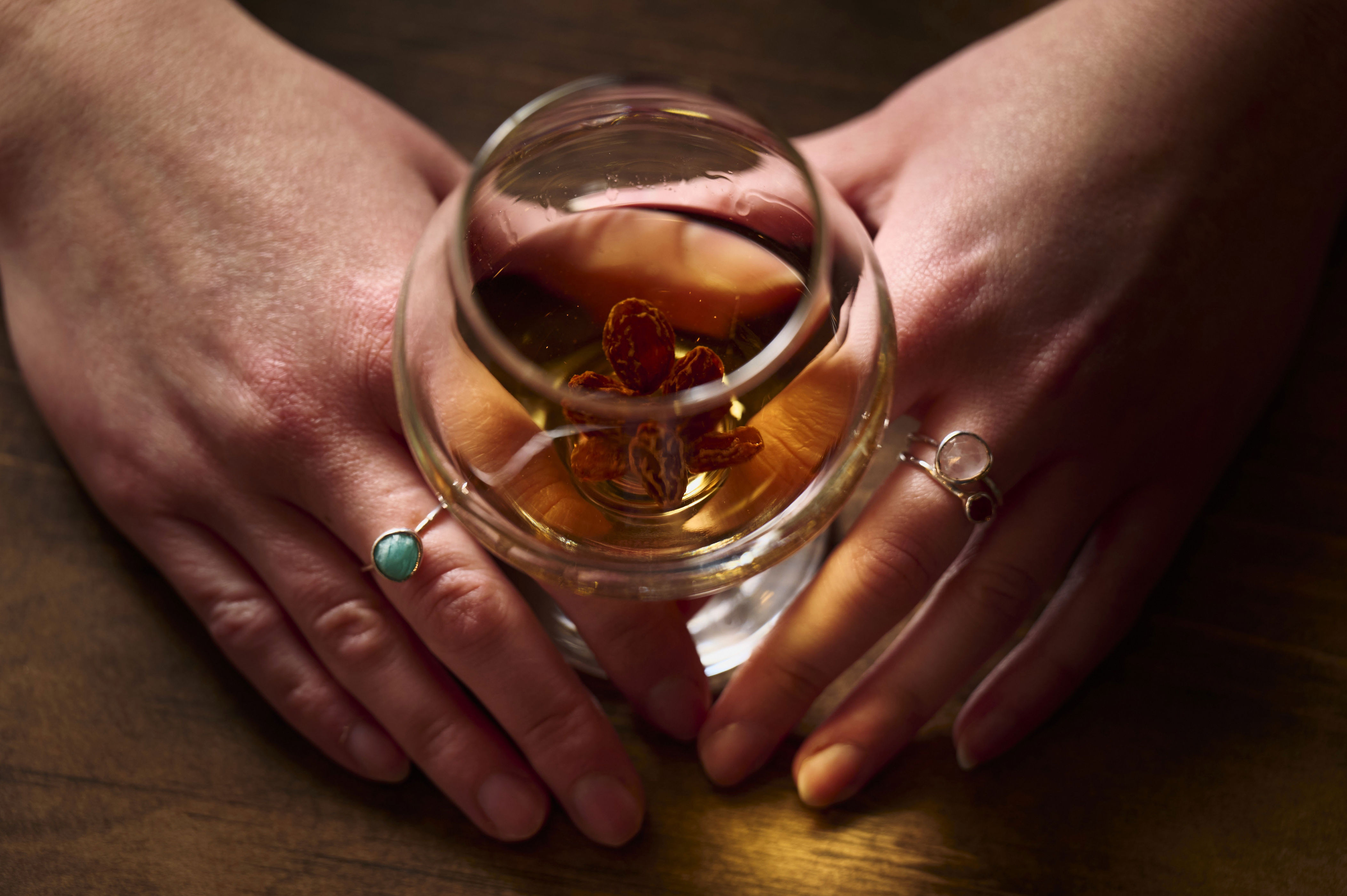 How an 18th-century Scottish 'cocktail' has been brought back to life ...