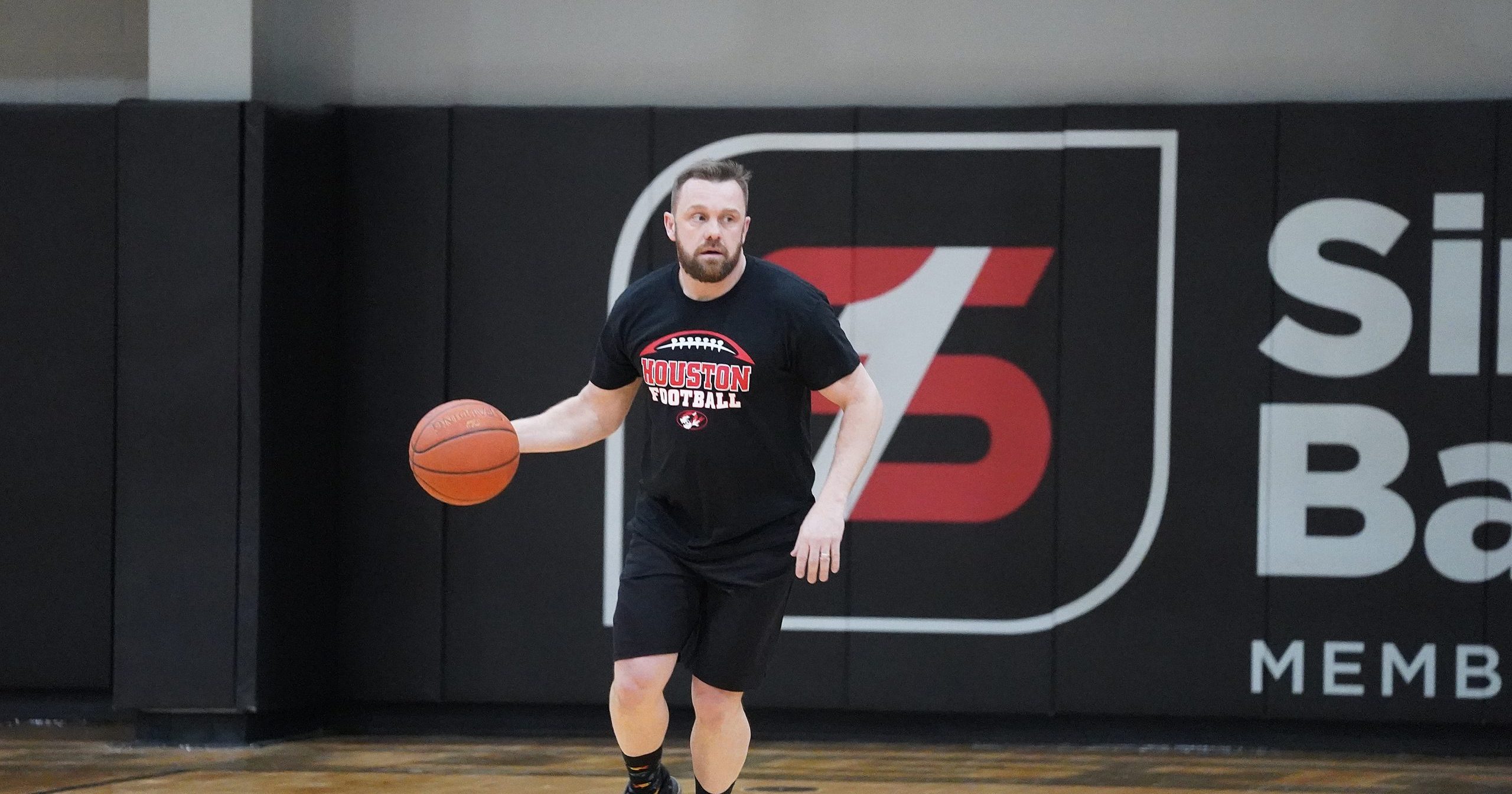 PHOTOS: HHS Staff vs. Seniors 2025