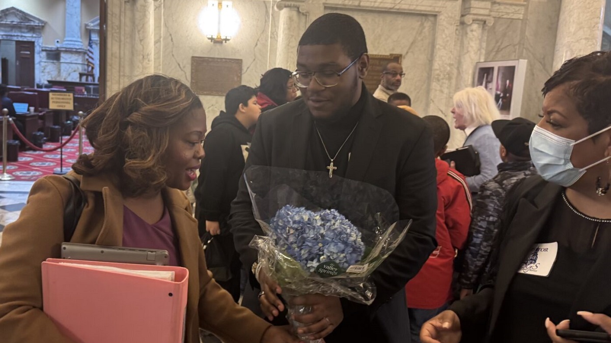 ‘Hidden’ disabilities step into the spotlight as driver’s license bill ...