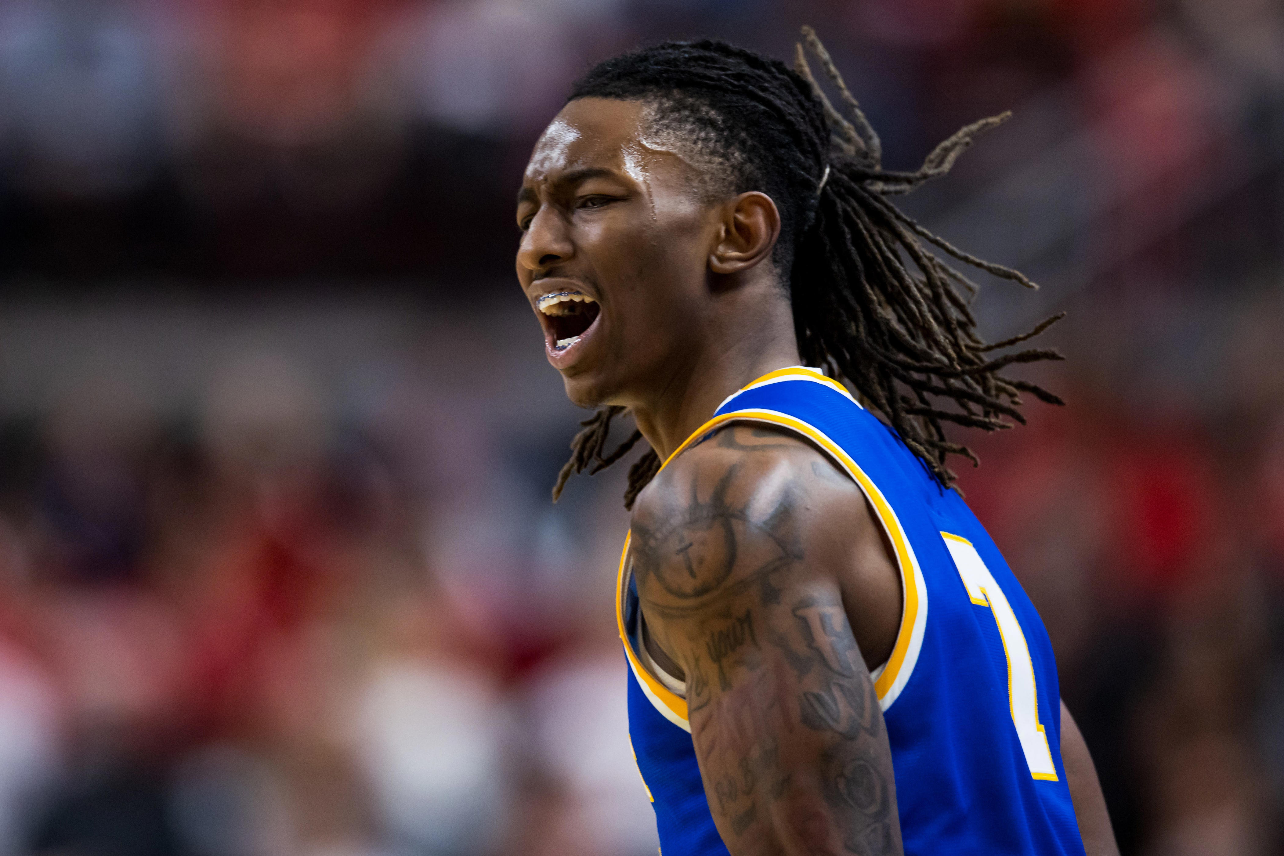 What channel is UCF vs West Virginia today? Time, TV info to watch Big ...