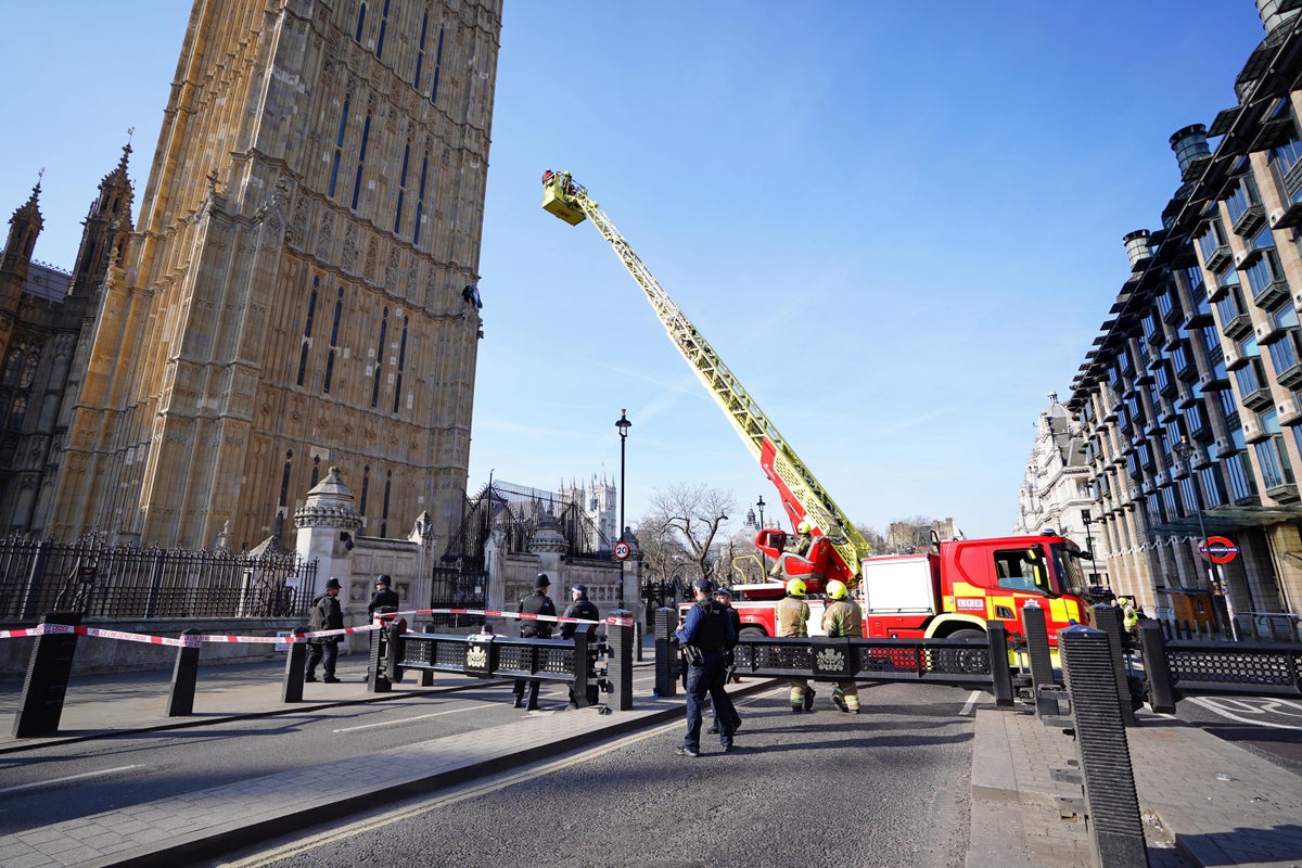 Pro-Palestinian demonstrator charged after scaling Big Ben’s Elizabeth ...