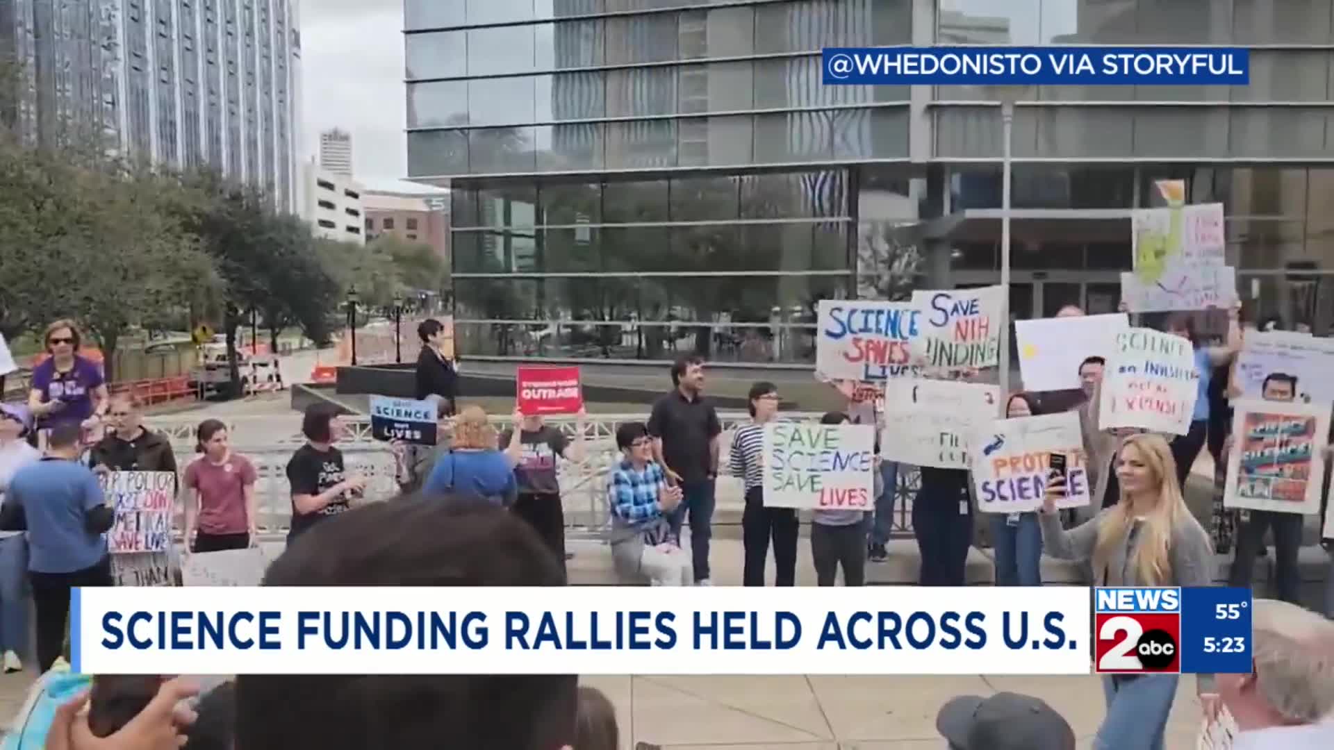 'Stand Up for Science' rallies held across U.S.