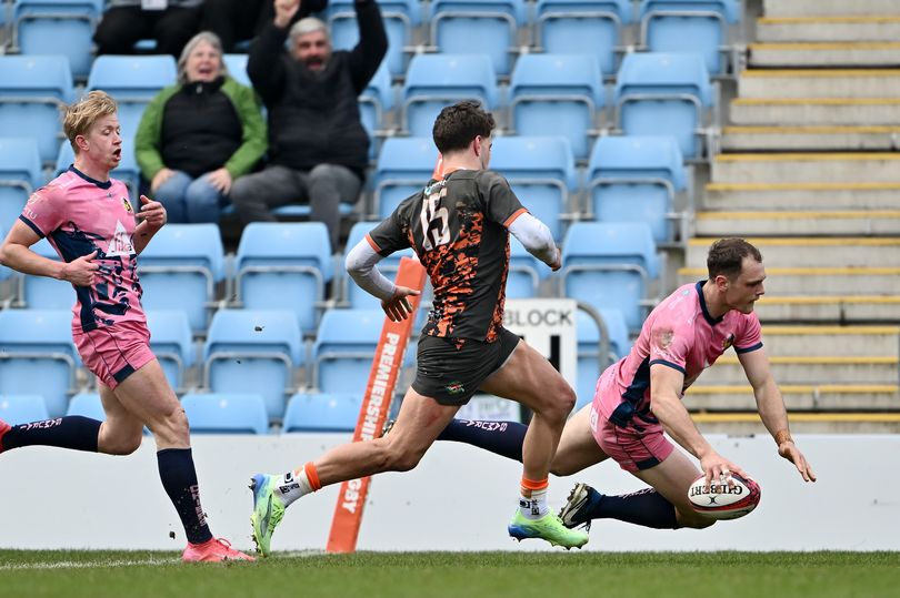 Exeter Chiefs set up Premiership Rugby Cup final with Bath after narrow ...
