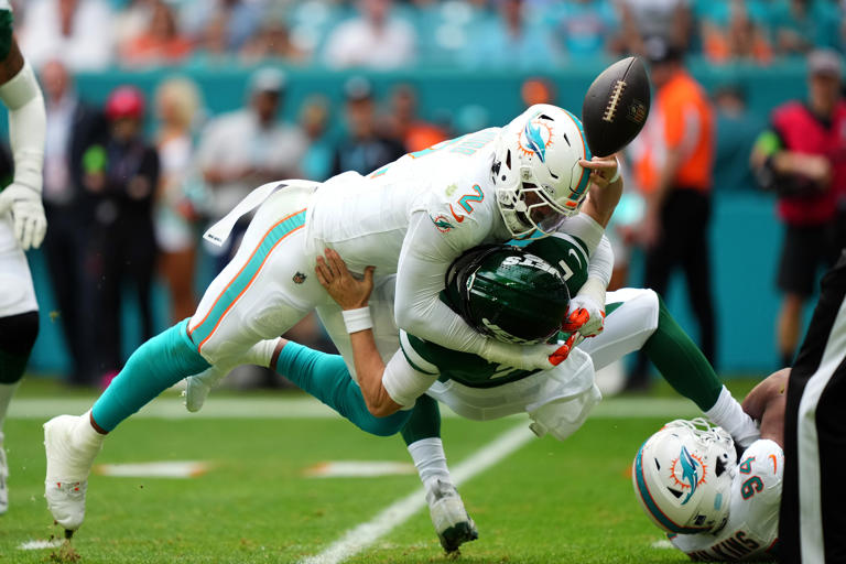 How the Dolphins salary cap situation stands after Bradley Chubb ...