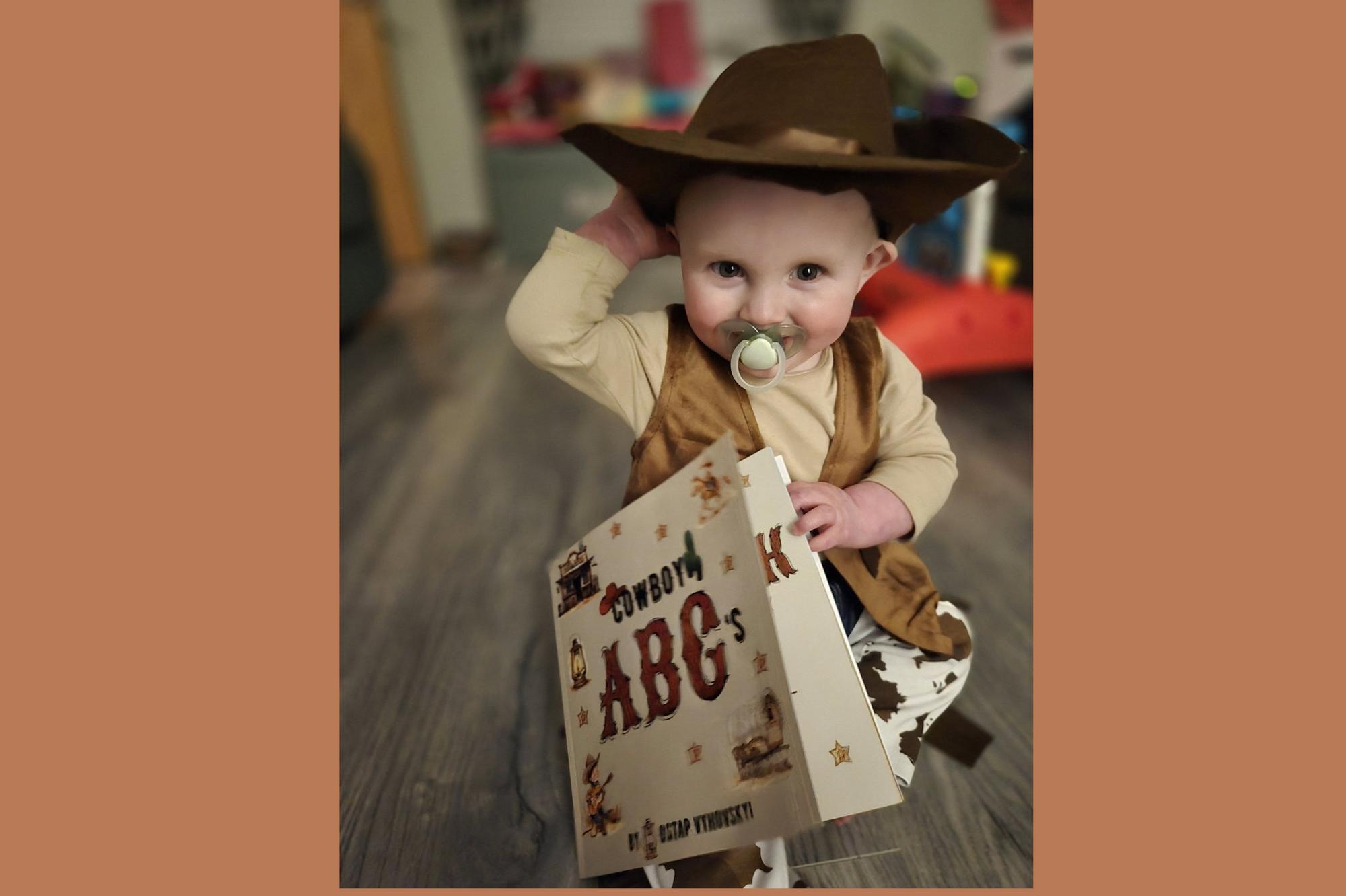 Fun-filled photos as Lurgan children enjoy dressing up on World Book Day
