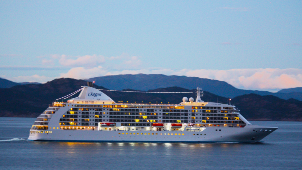 Luxury at Sea: 2025's Top 10 Cruise Lines, Ranked from Elite to Everyday