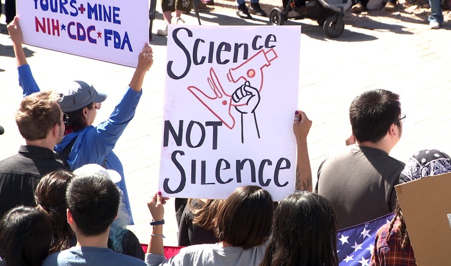 ‘Stand Up for Science’ rally held at UC San Diego