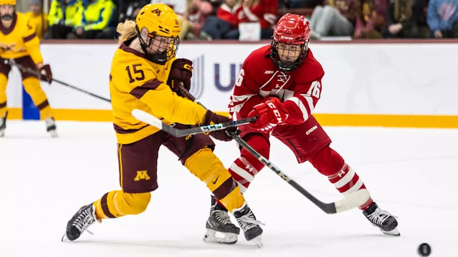 Gophers women drop thriller against juggernaut Badgers in WCHA title game