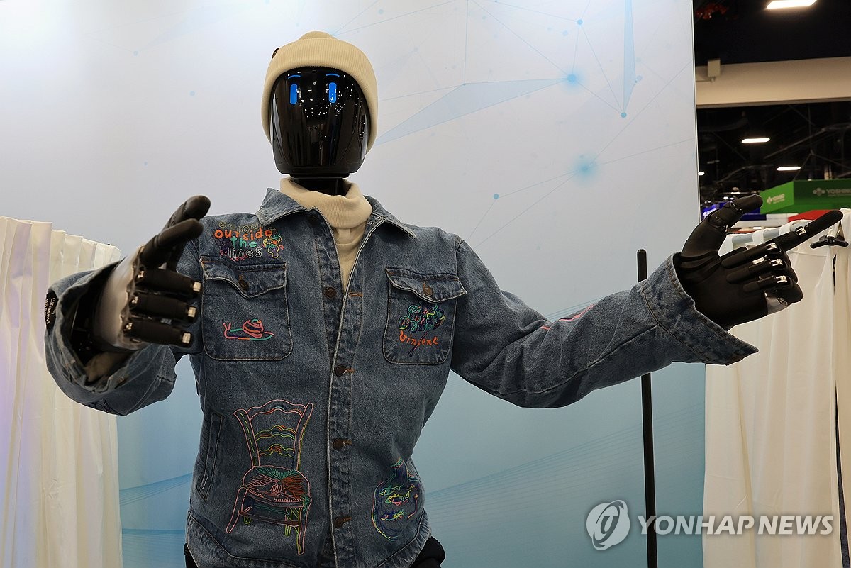 삼성·LG전자, '휴머노이드 로봇' 격전…인력 배치 등 총력