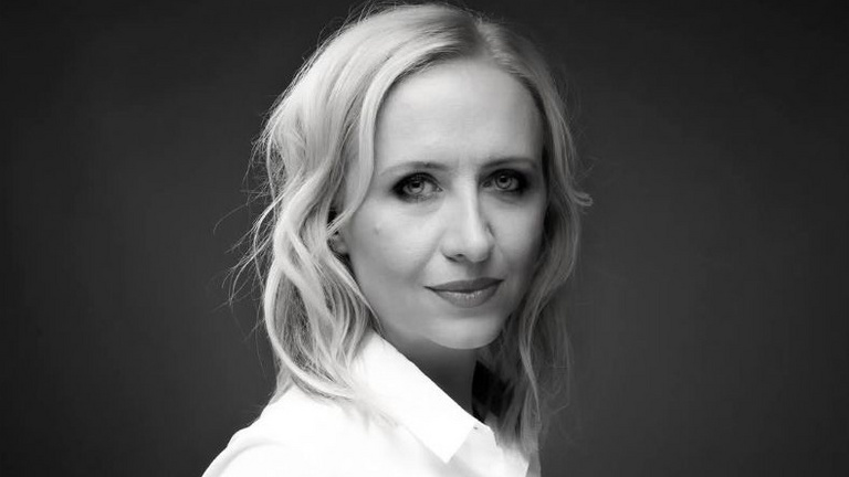 Meghalt Weiland Annamária