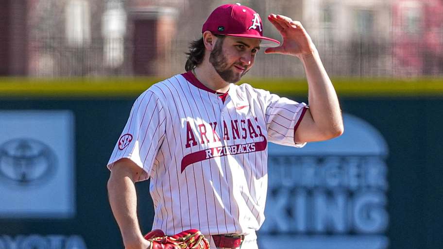 Razorbacks Ride Root's Stellar Start; Pushes Winning Streak to 10