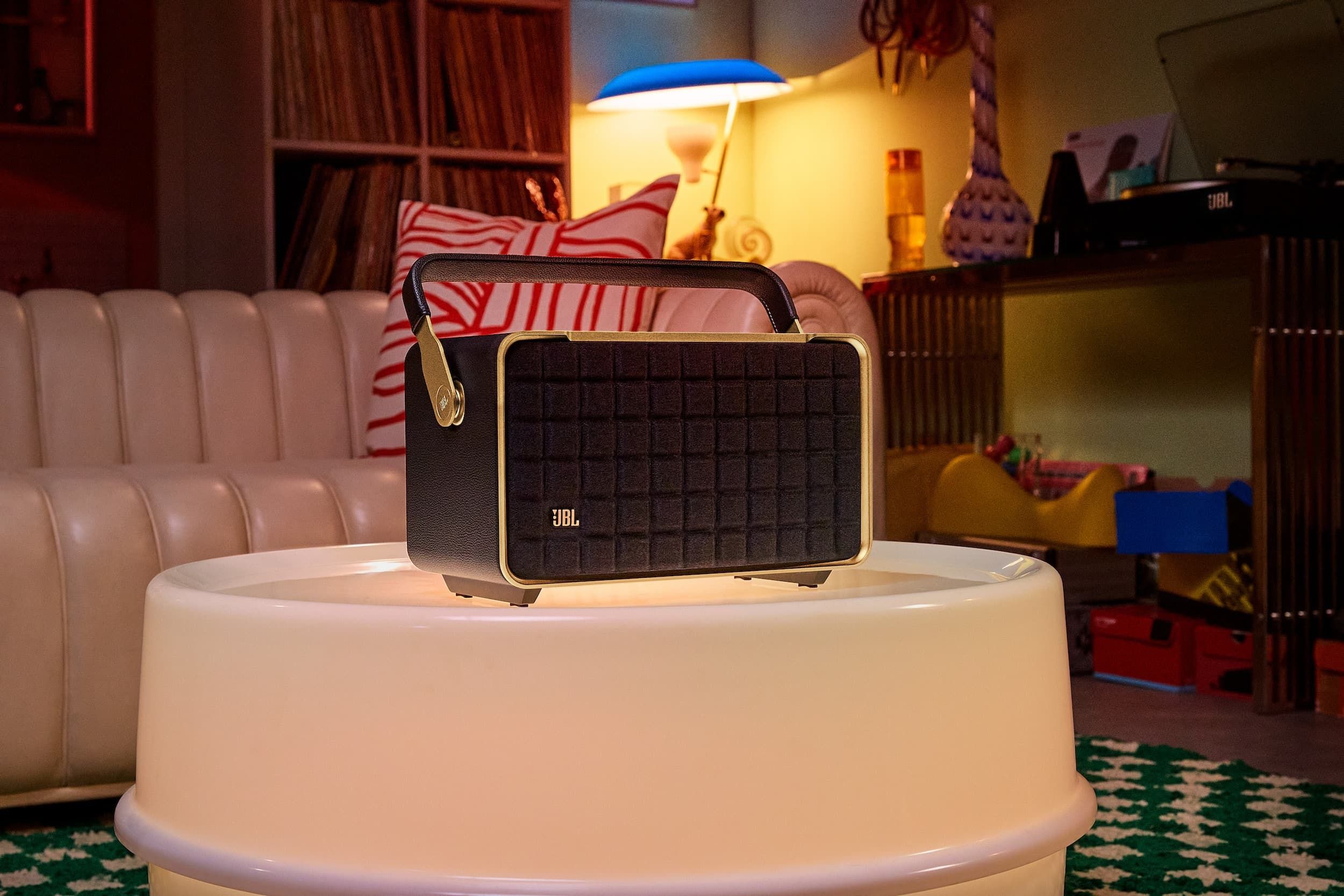 The JBL smart speaker that we've been recommending non-stop is now on ...
