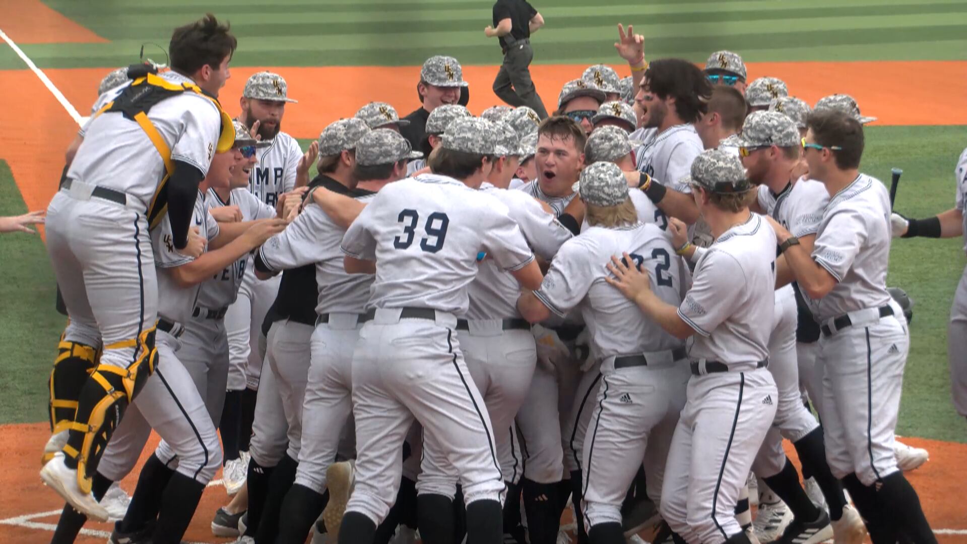 USM’s Russo walks off UNC-Wilmington with 9th-inning HR