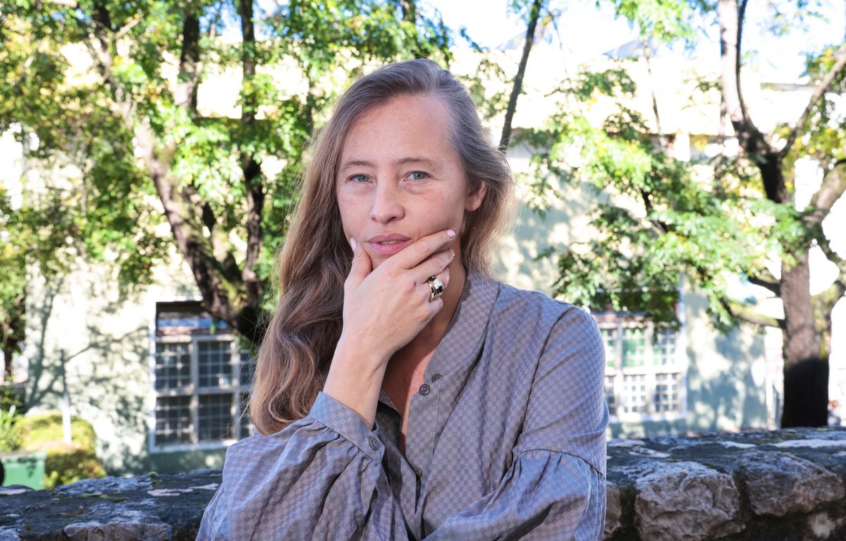 Journée des droits des femmes : Isild Le Besco dénonce la domination ...