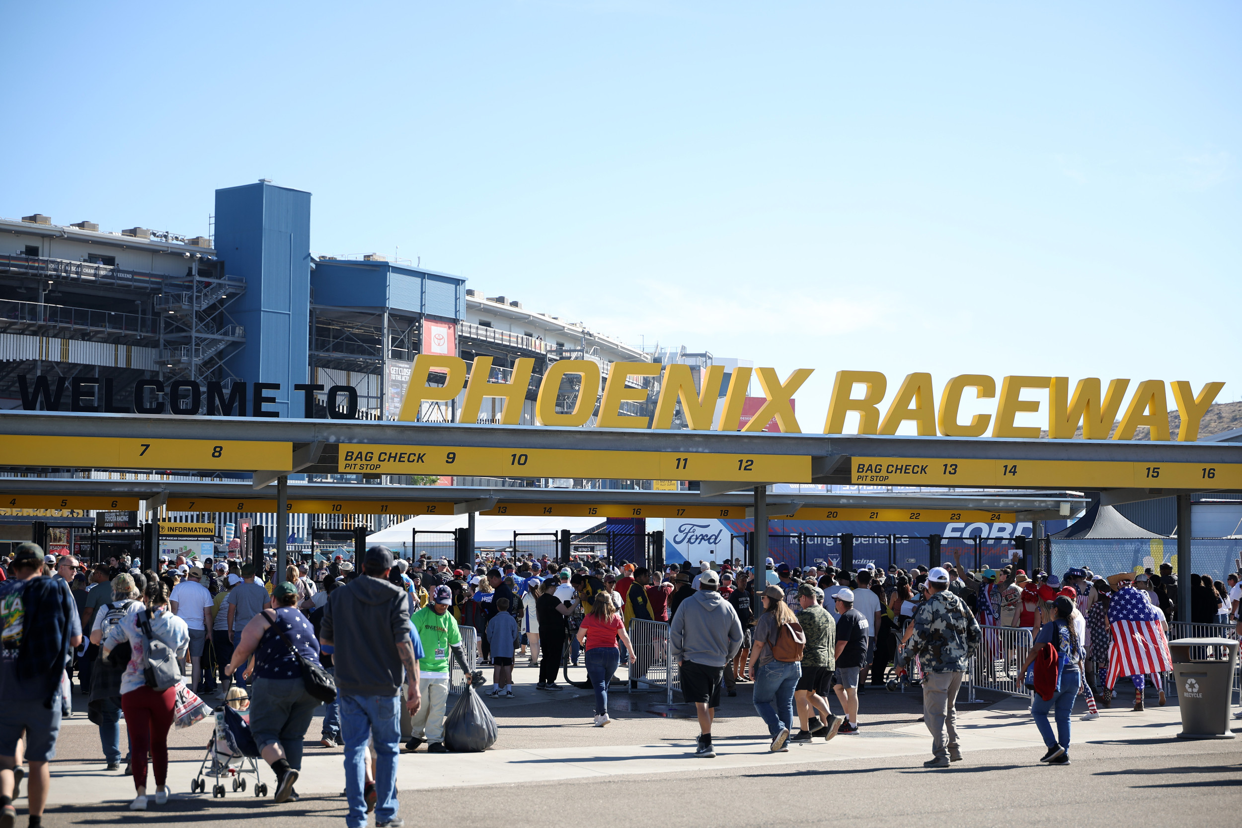 NASCAR: How to Watch Xfinity GOVX 200 And Cup Series Qualifying at Phoenix