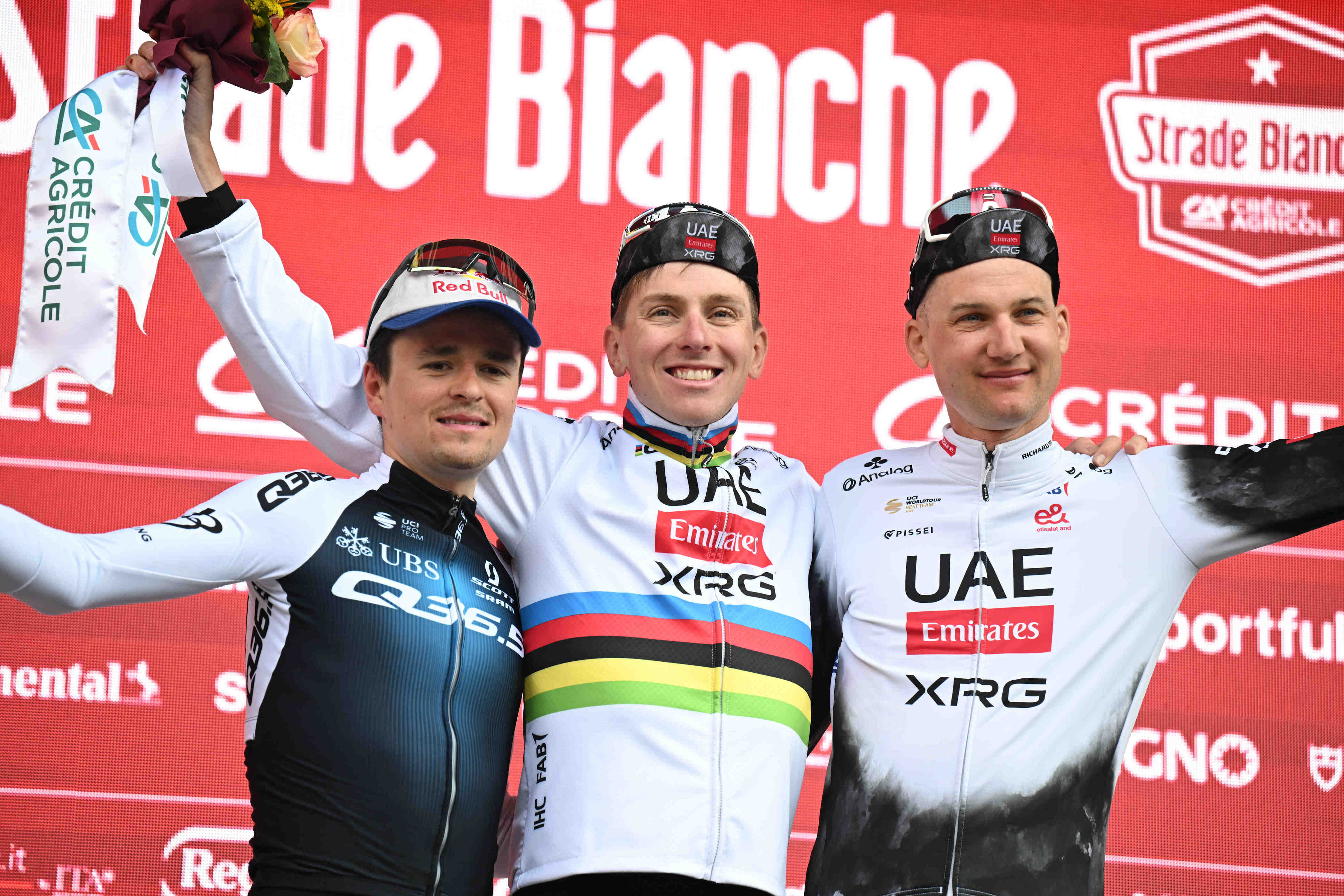 Pagelle Strade Bianche 2025: Tadej Pogačar riparte col botto, bene Tom ...