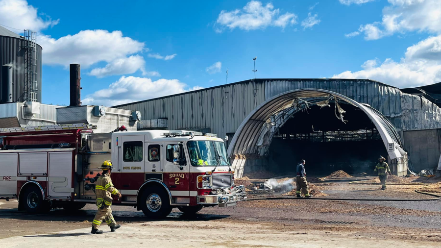 Conn., Mass. crews tackle major greenhouse fire in Somers