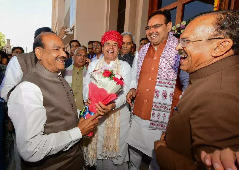 Constitution Club opened amid political controversy