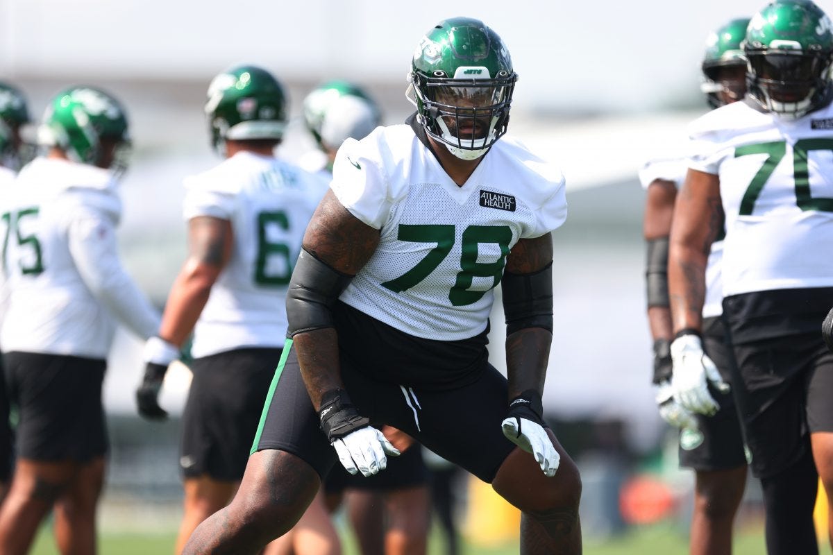 Report: Jets, Morgan Moses remain in talks ahead of free agency