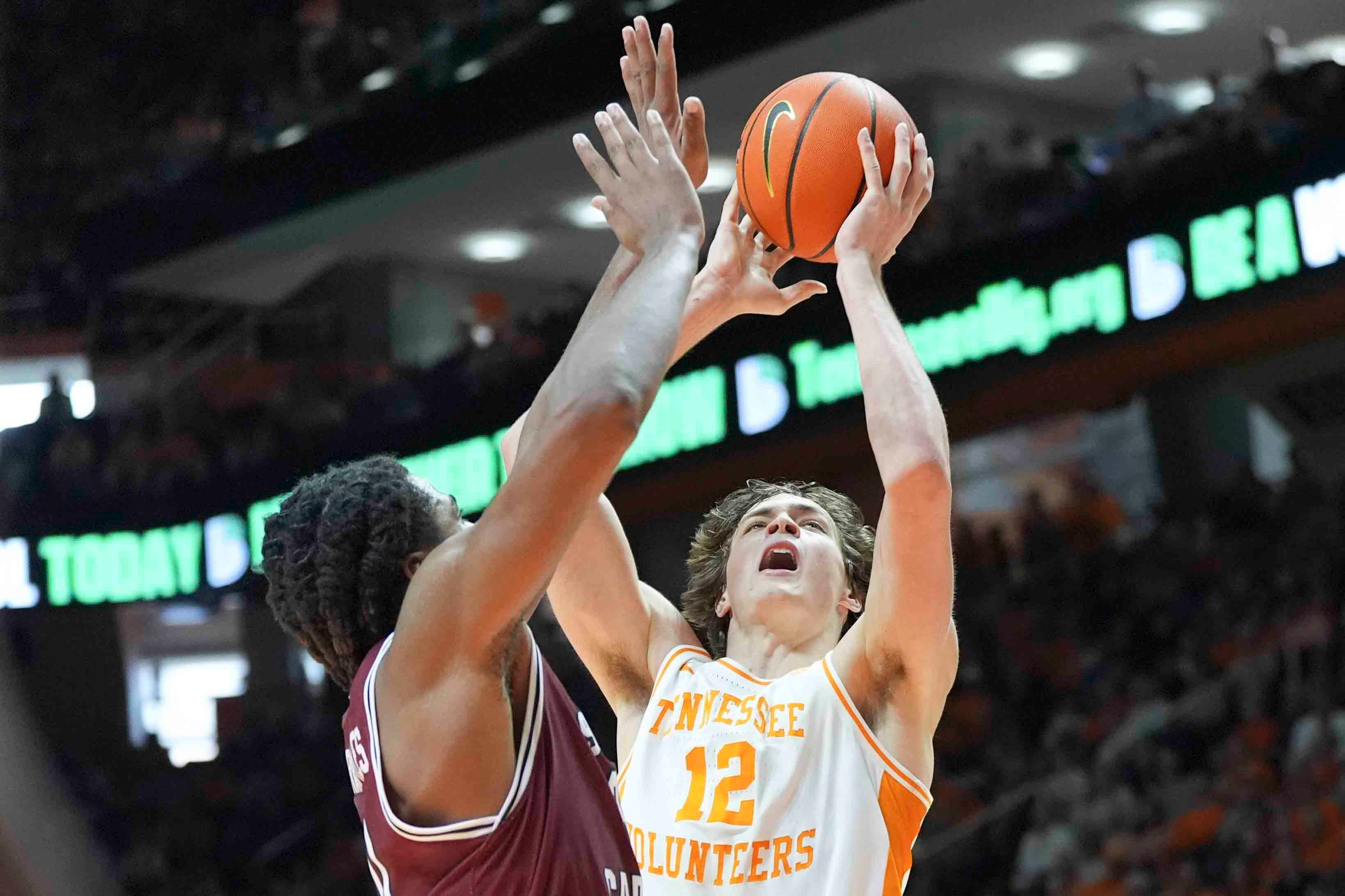 How Tennessee basketball beat South Carolina to earn SEC Tournament ...