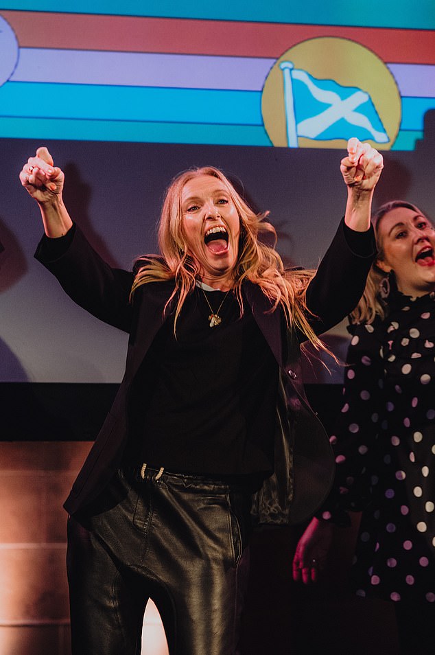 Muriel's Wedding event has surprise guest... film's big star!