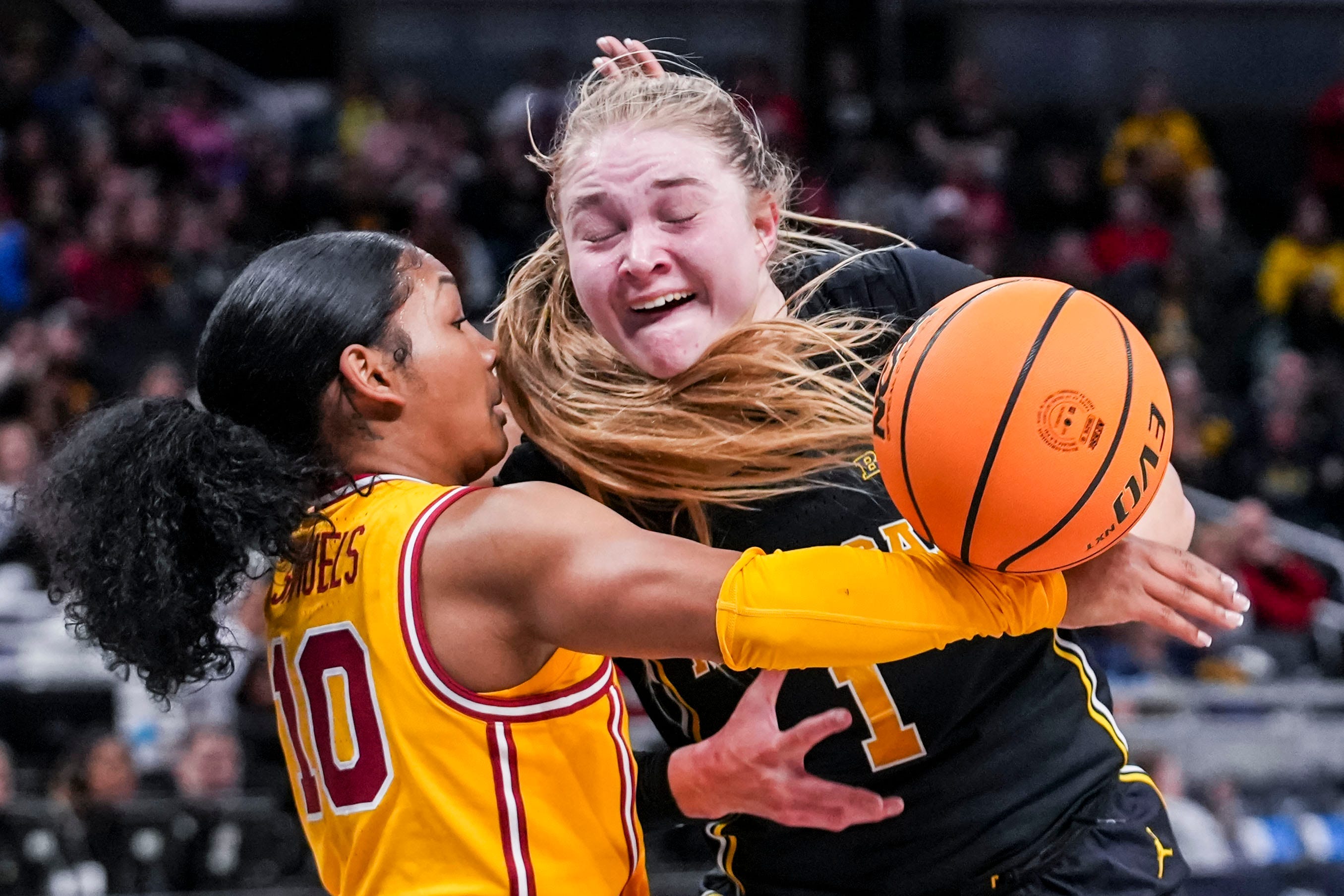 Malia Samuels steps up B1G for USC in tournament semifinal win over ...