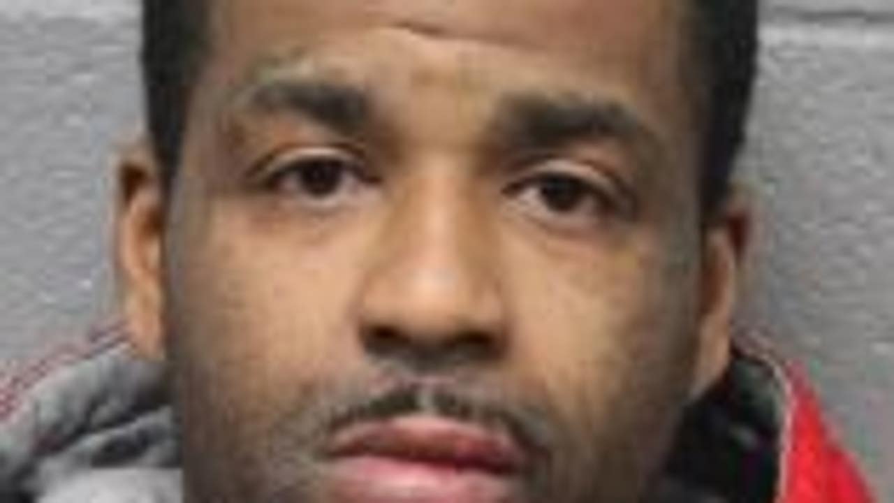 Man arrested on multiple felony charges in CTA train stabbing: police