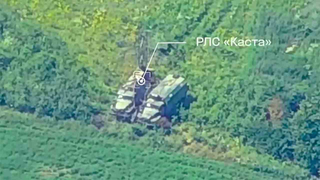 Video: Ukraine Destroys $60 Million Russian Radar System in High ...