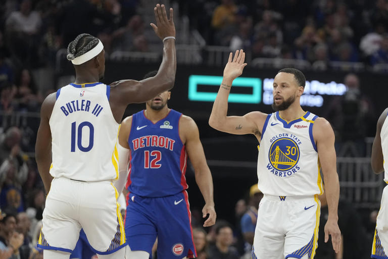 Warriors star Stephen Curry reaches 25,000 career points Warriors star Stephen Curry reaches 25,000 career points