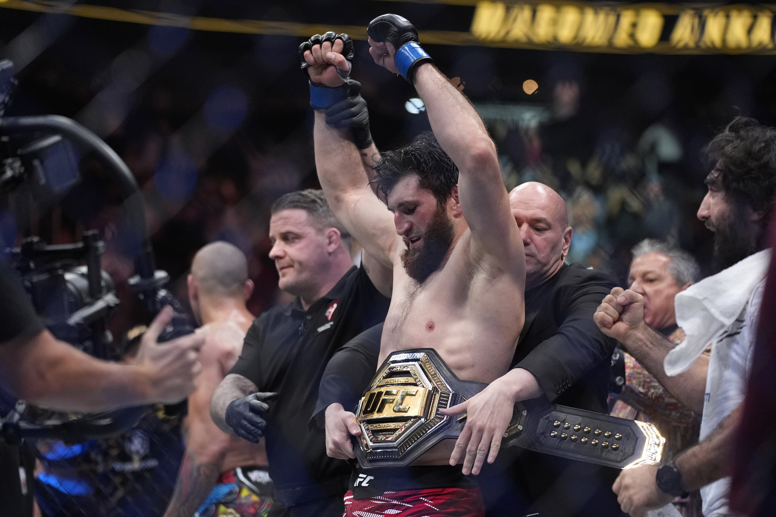 UFC 313: Ankalaev upsets Alex Pereira to win undisputed belt