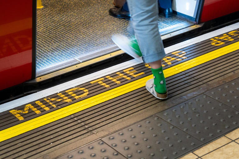 London Tube platforms with the biggest gaps revealed after 500 injuries ...