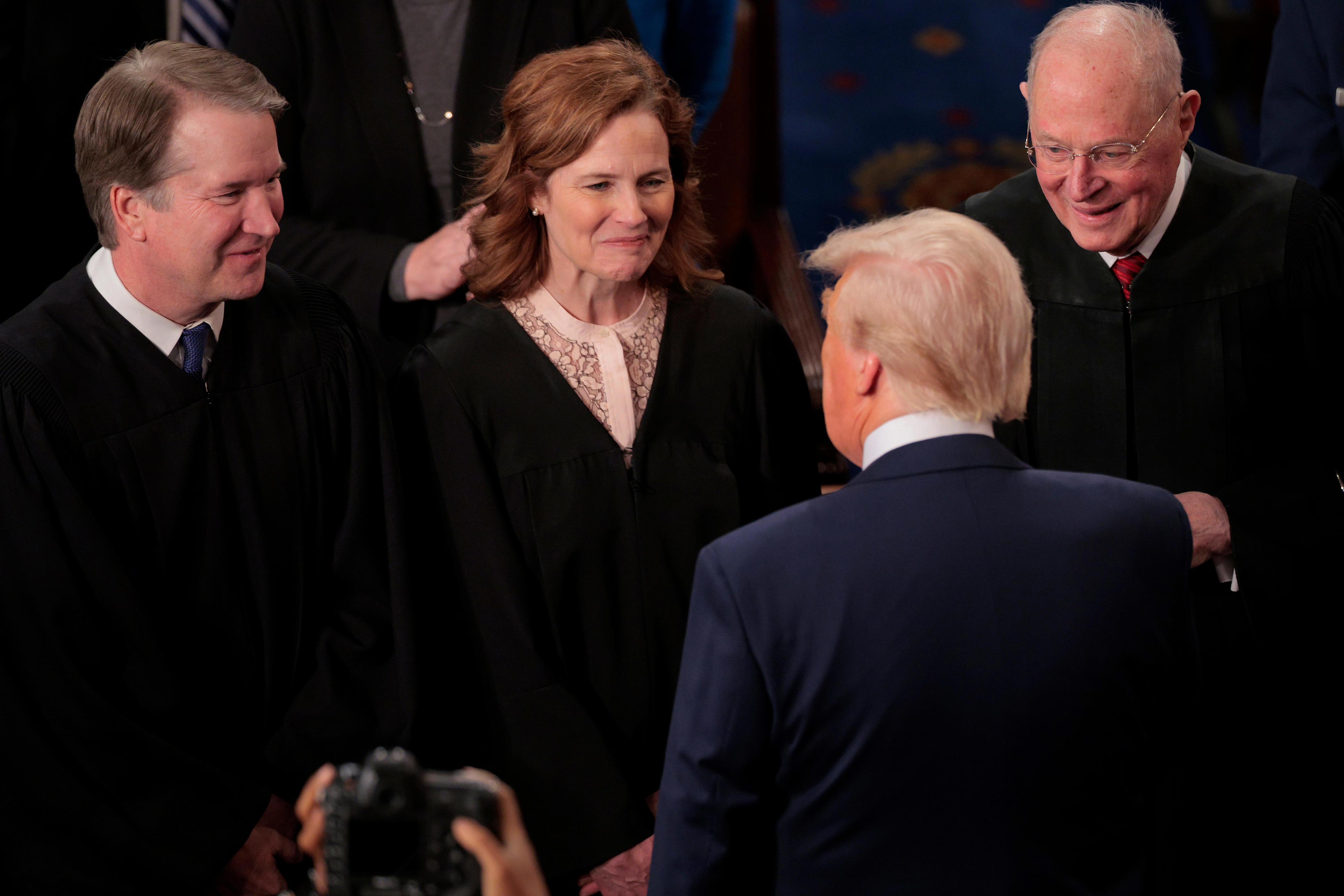 MAGA mirrors far left in calling Justice Barrett a 'DEI hire.' Knock it ...