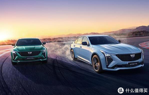 凯迪拉克掀桌子，CT5一口价21.59万起，配2.0T+10AT，还看啥迈腾