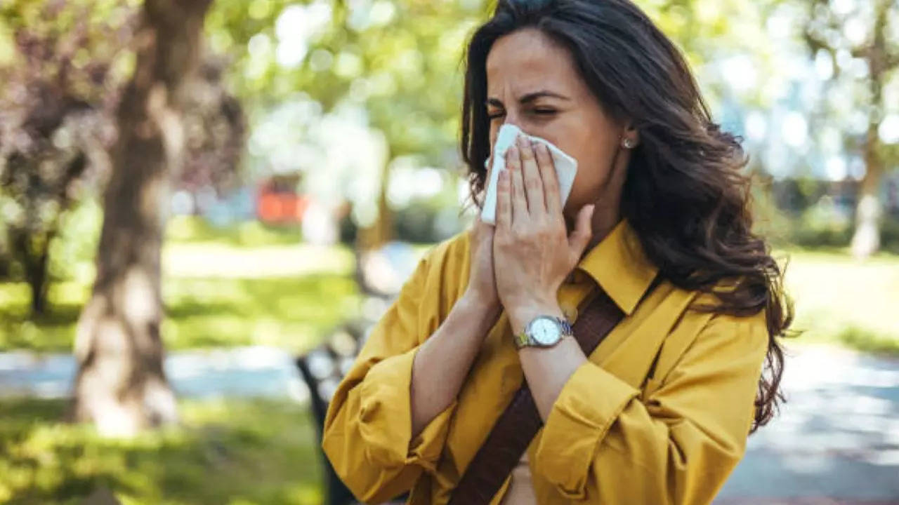 Is Change In Weather Making You Sick? Here's How You Can Beat The ...