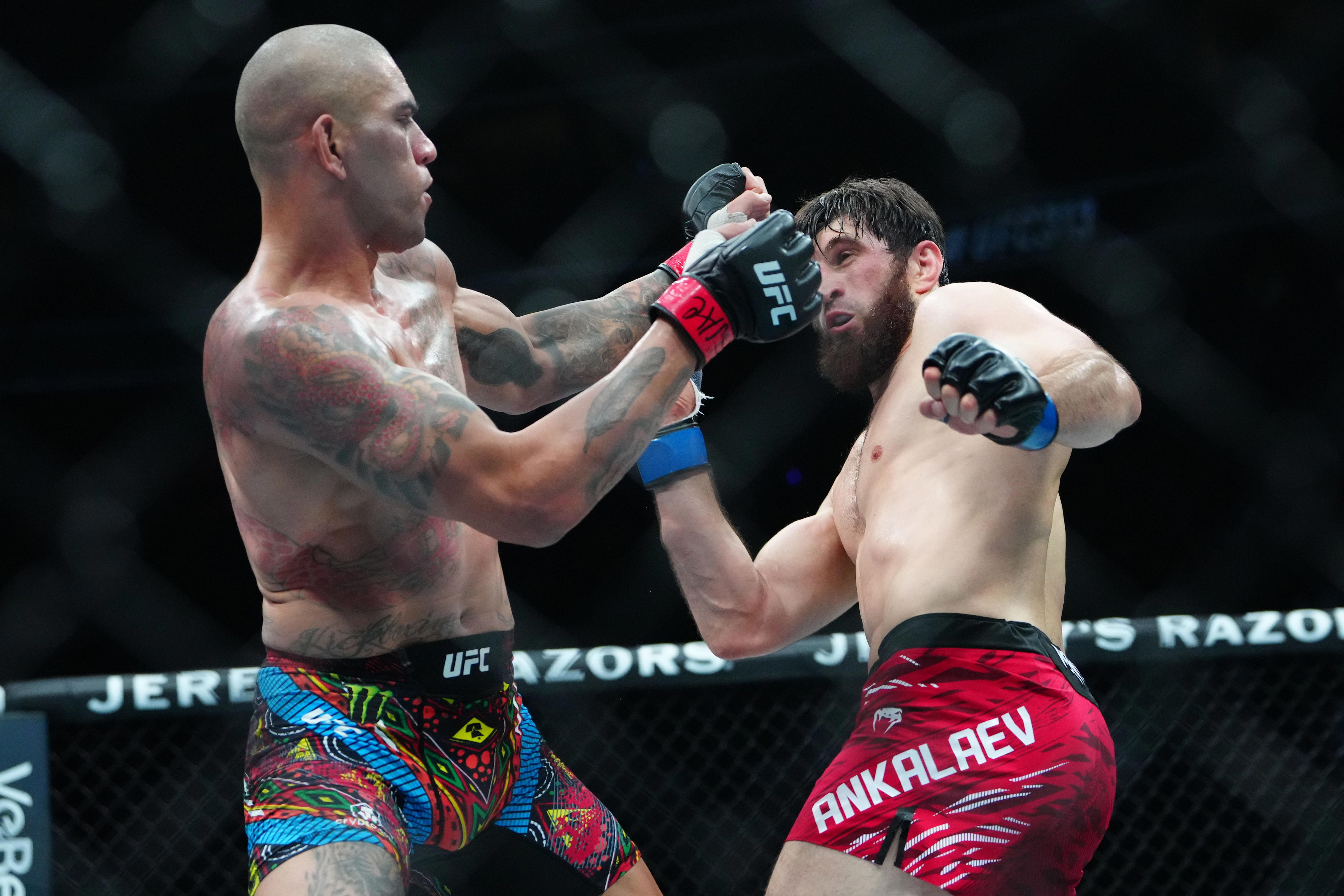 Magomed Ankalaev responds to 'clown' Alex Pereira's UFC PI story ...