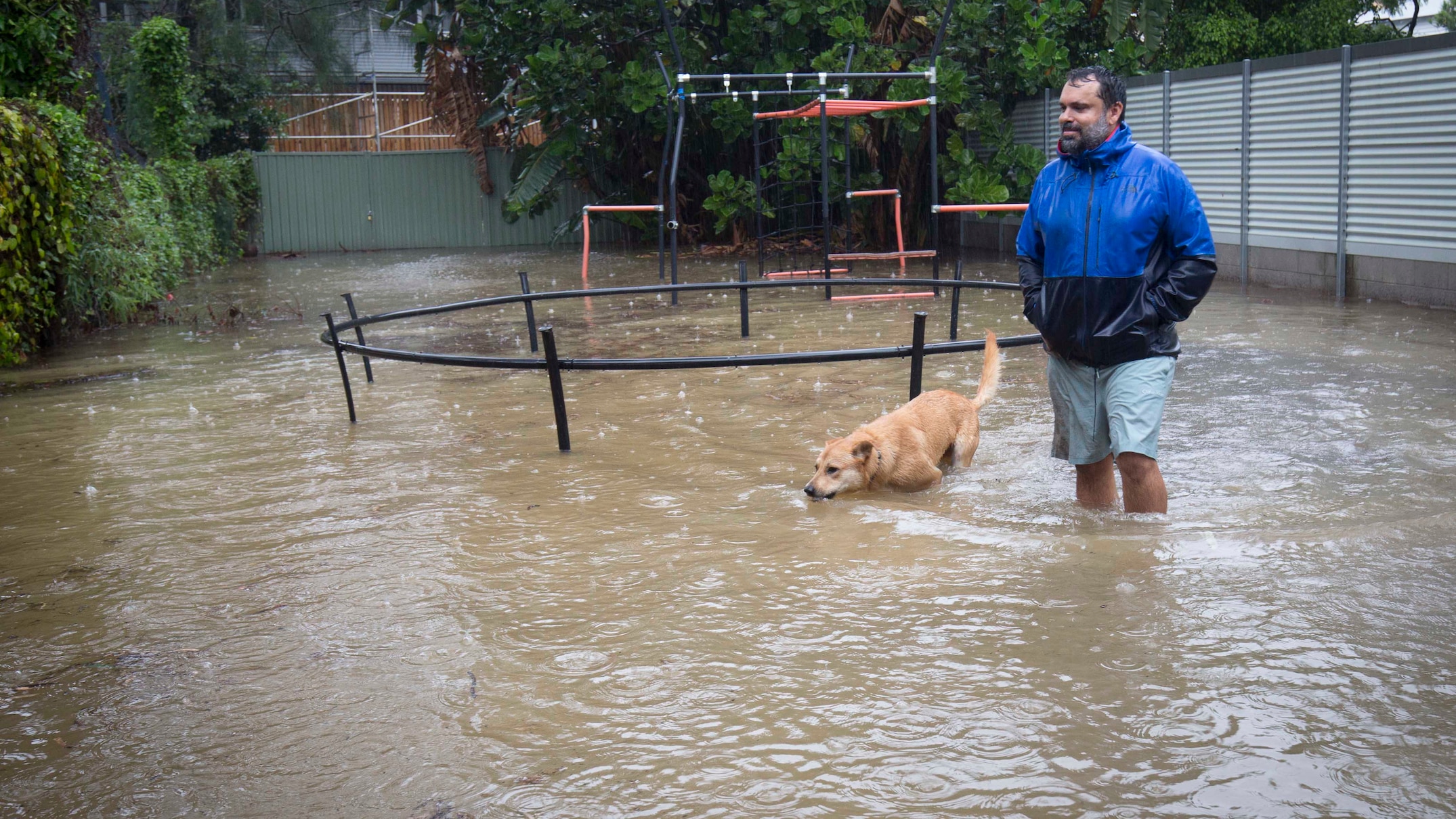 As ex-Cyclone Alfred's winds slow, Brisbane residents are on flood watch
