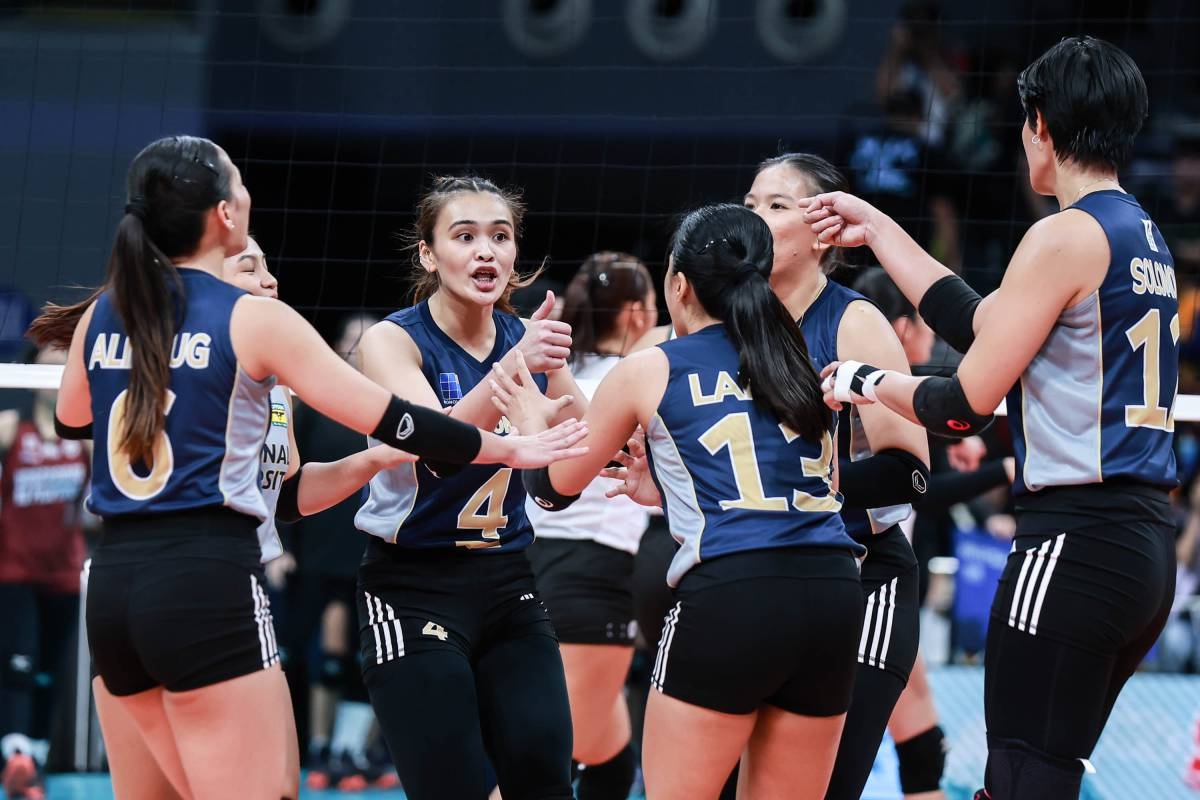 Lady Bulldogs hold off Maroons to stay undefeated in five games