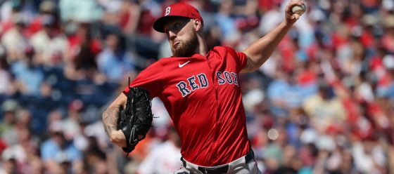 Fantasy Baseball Cheat Sheet: Expert Draft Picks (2025)