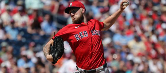 Fantasy Baseball Cheat Sheet: Expert Draft Picks (2025)