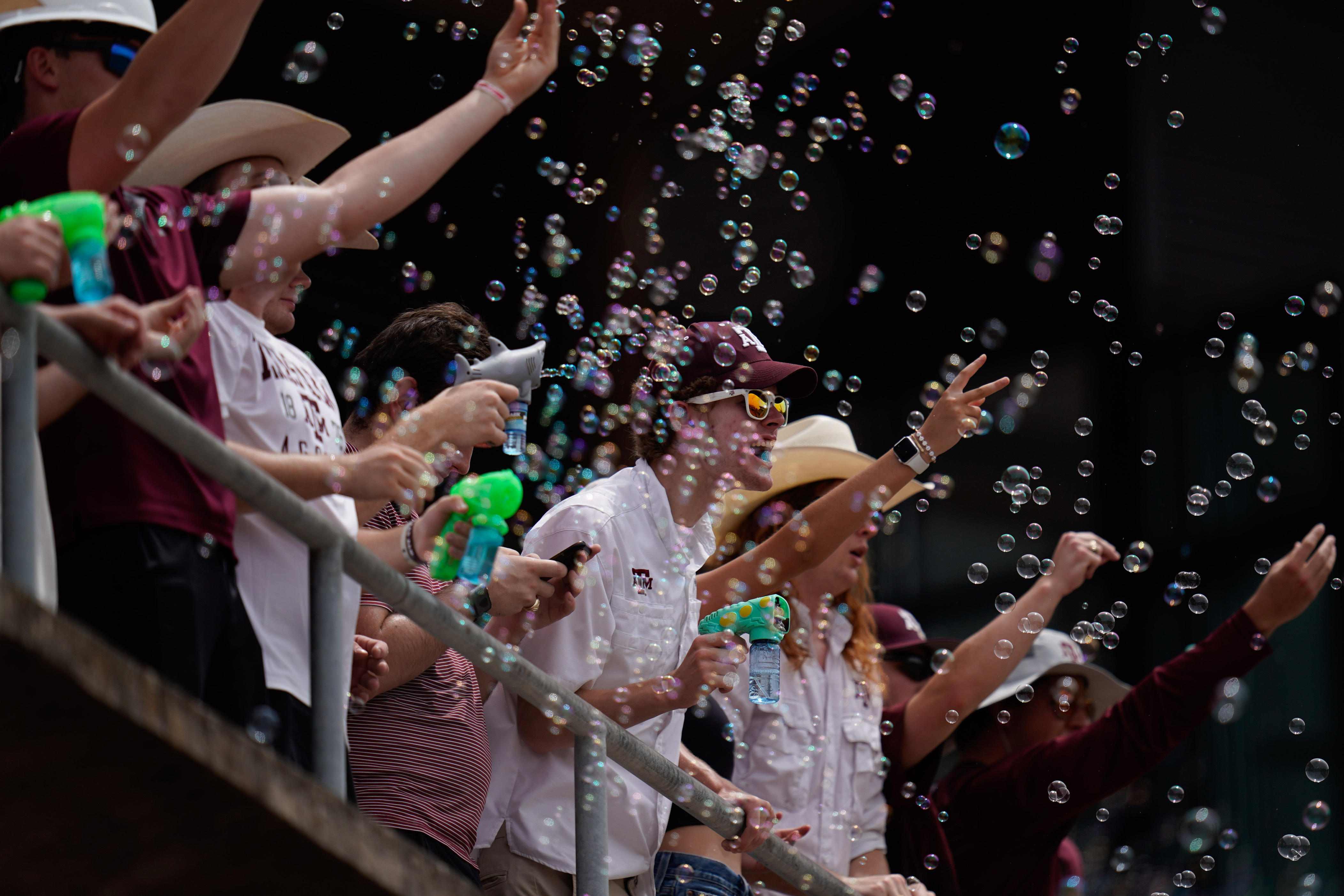 Aggie fans react to Texas A&M's 9-7 comeback victory over Kentucky for ...