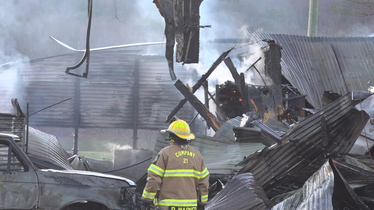 Firefighter injured in Bridgewater garage fire