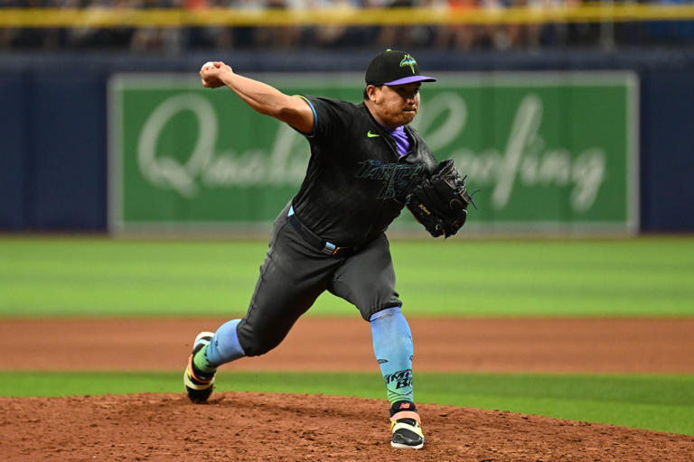 Twins pitcher to 'miss significant time' due to shoulder injuries