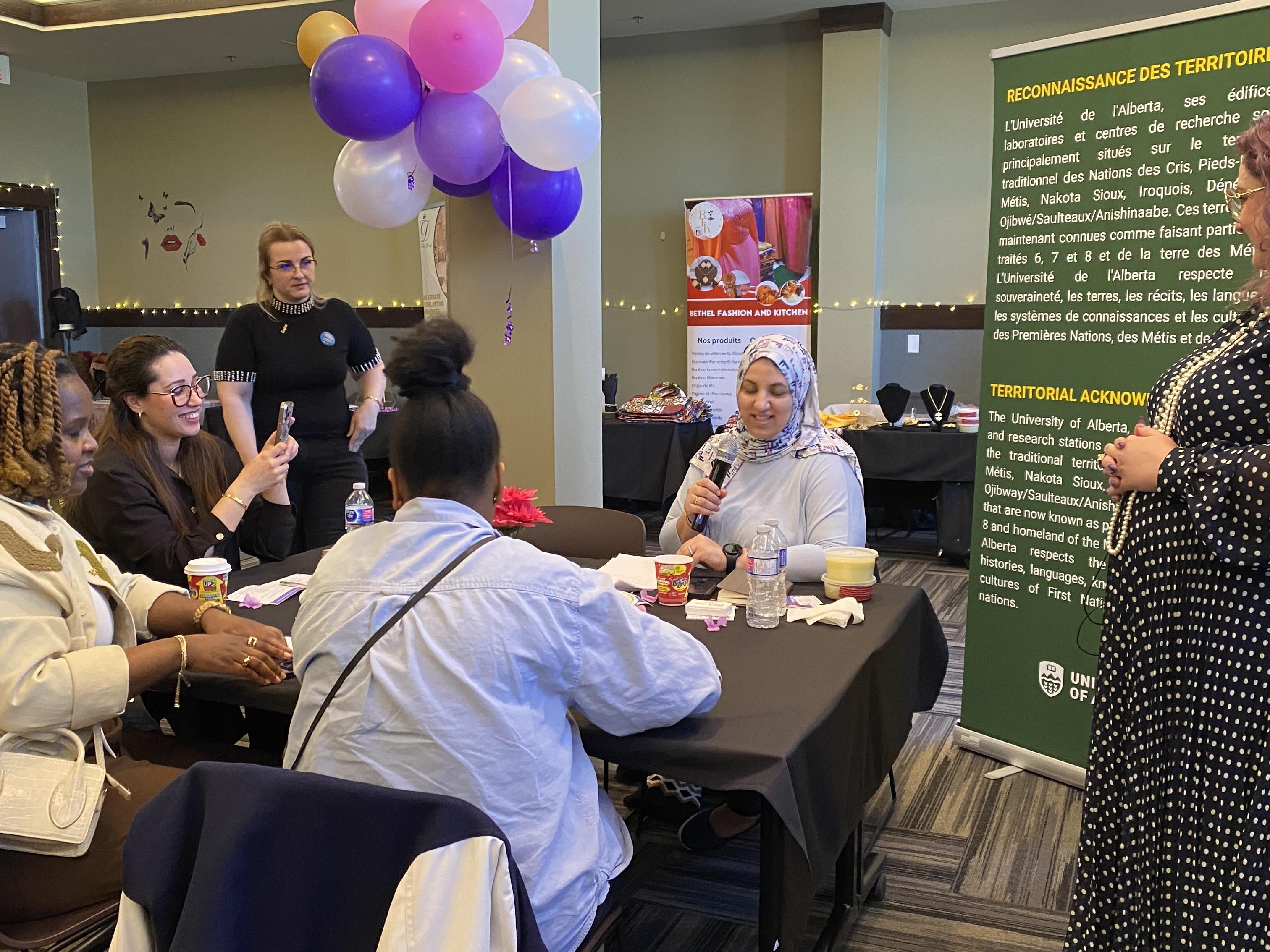 Des Franco-Albertaines échangent sur leurs fardeaux multiples