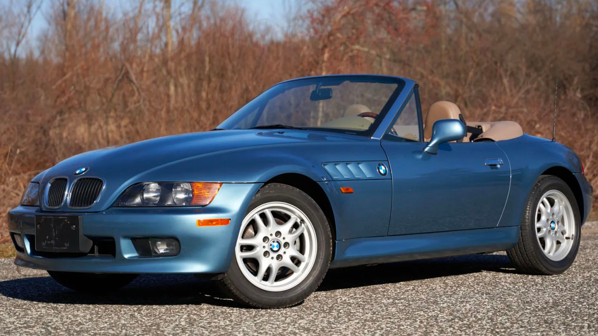 BMW Z3 Turns 30–The Roadster That Made James Bond Look Even Cooler