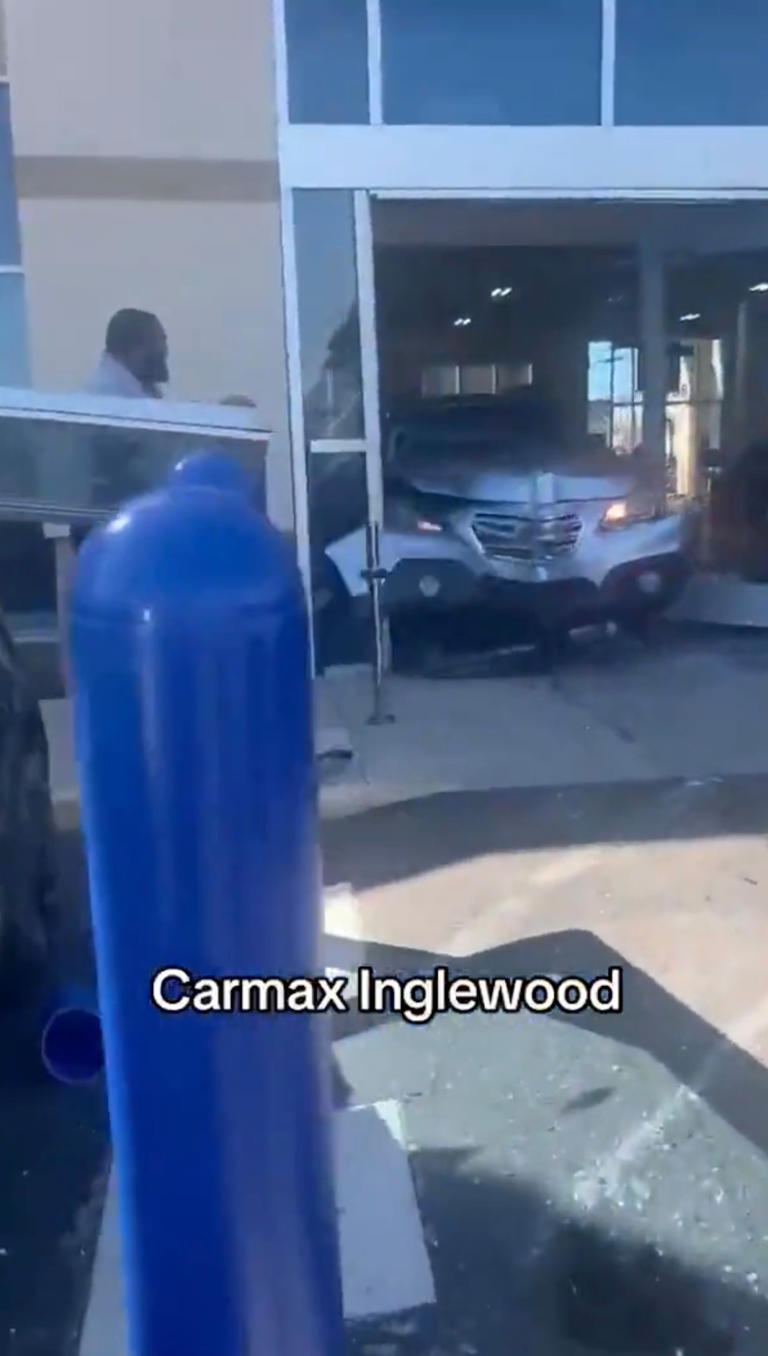 Disgruntled customer plows vehicle into California CarMax showroom ...