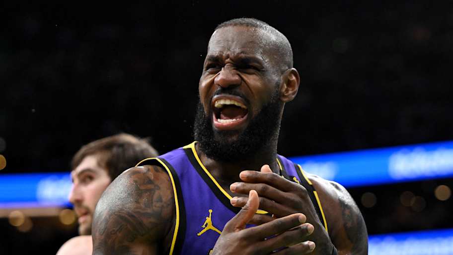 UPDATE: LeBron James' Injury Status In Lakers-Celtics Game