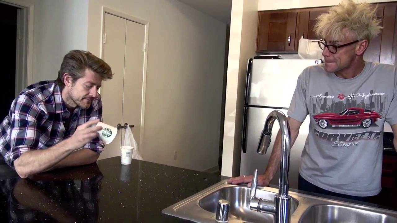 Living with a magician w/ Jason Nash