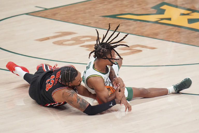 Cryer scores 23 as Big 12 champ and No. 3 Houston wraps regular season ...