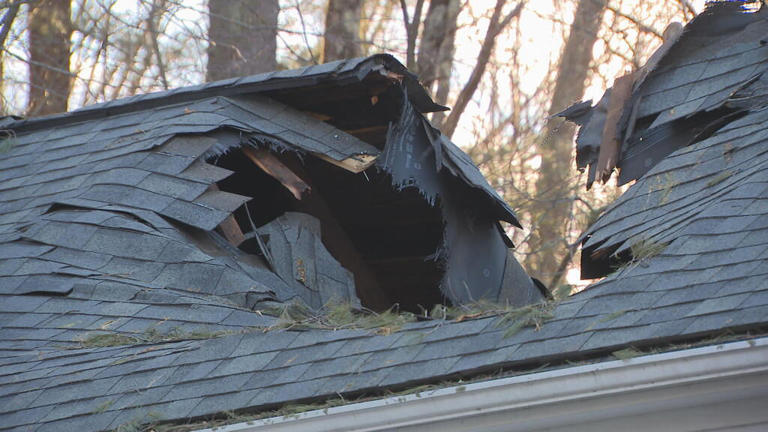 High winds cause tree to fall through roof of Massachusetts church